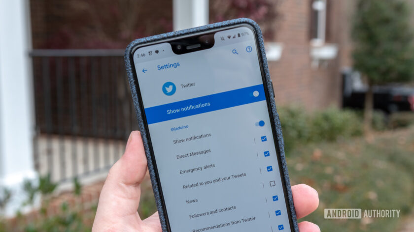 Android vs iOS notifications: Who does it better?