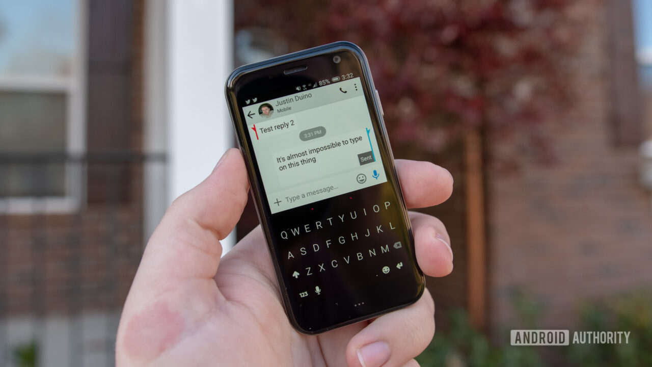 Palm Phone review: Does this live up to the Palm name?