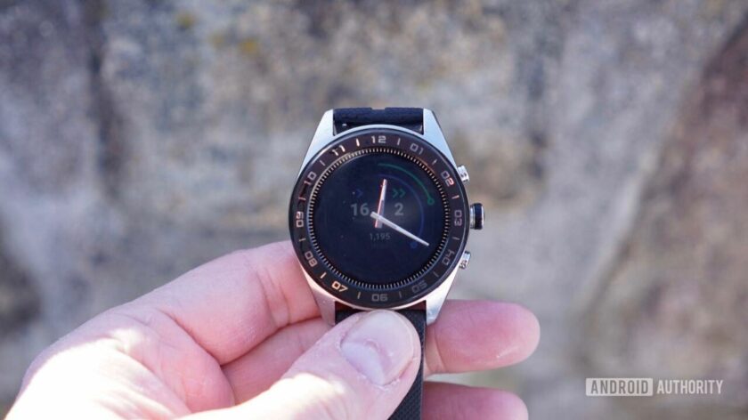 LG Watch W7 review: A smartwatch that can't get out of its own way