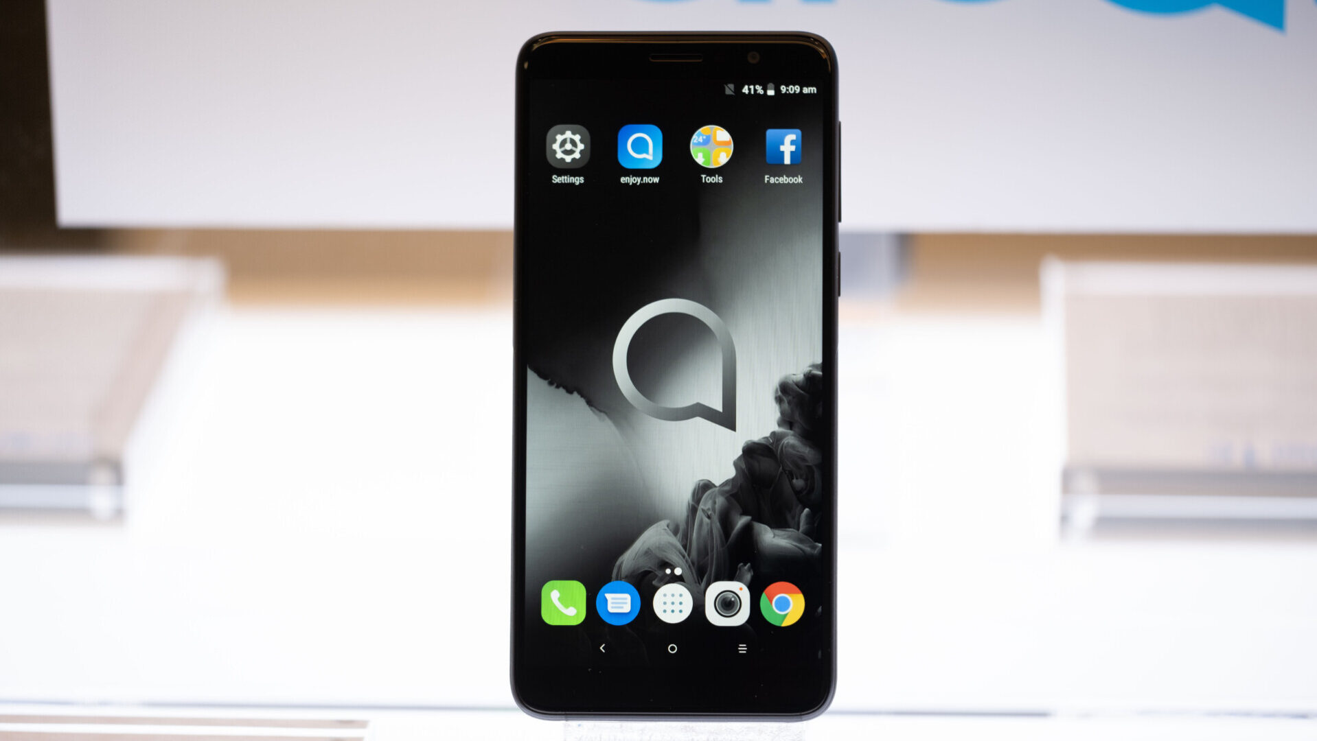 Alcatel Onyx brings dual cameras and facial recognition on the cheap
