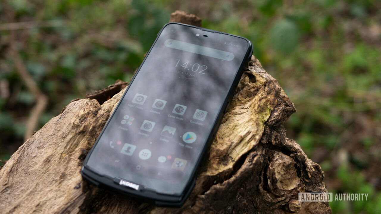 DOOGEE S90 review: The James Bond phone? - Android Authority