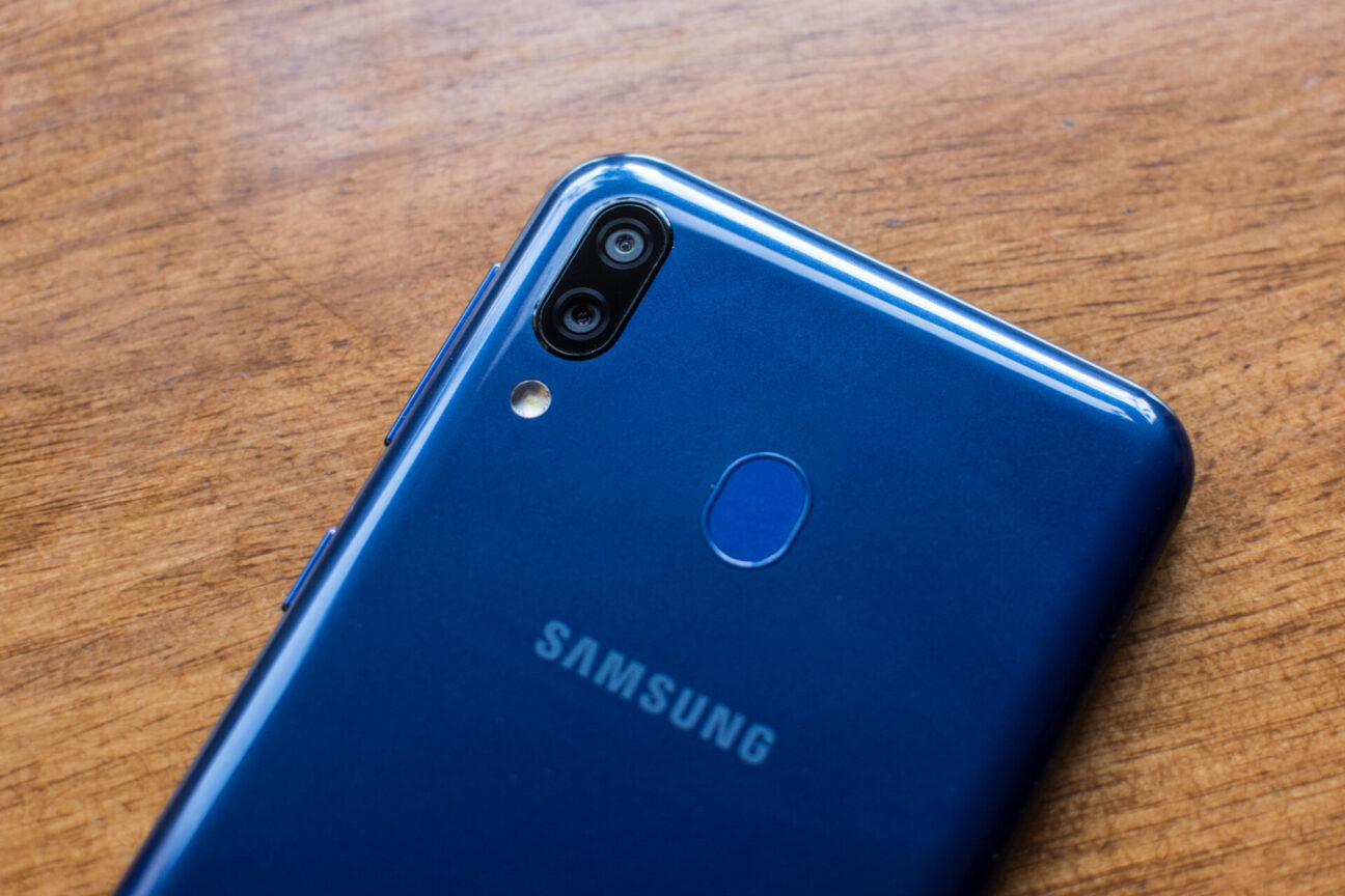 Samsung Galaxy M20 review: Finally a credible threat to Xiaomi