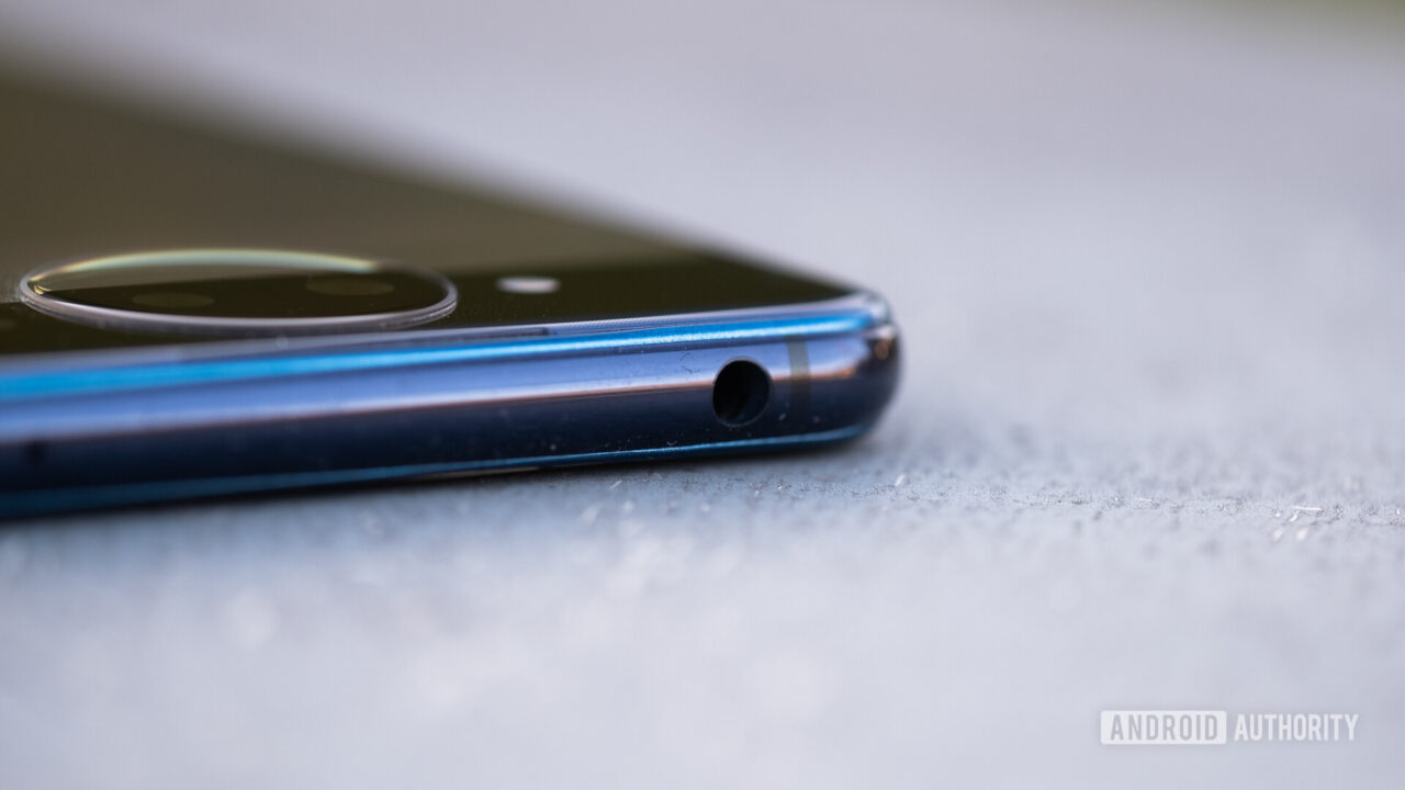 vivo NEX Dual Display edition review: Dual displays done right ...