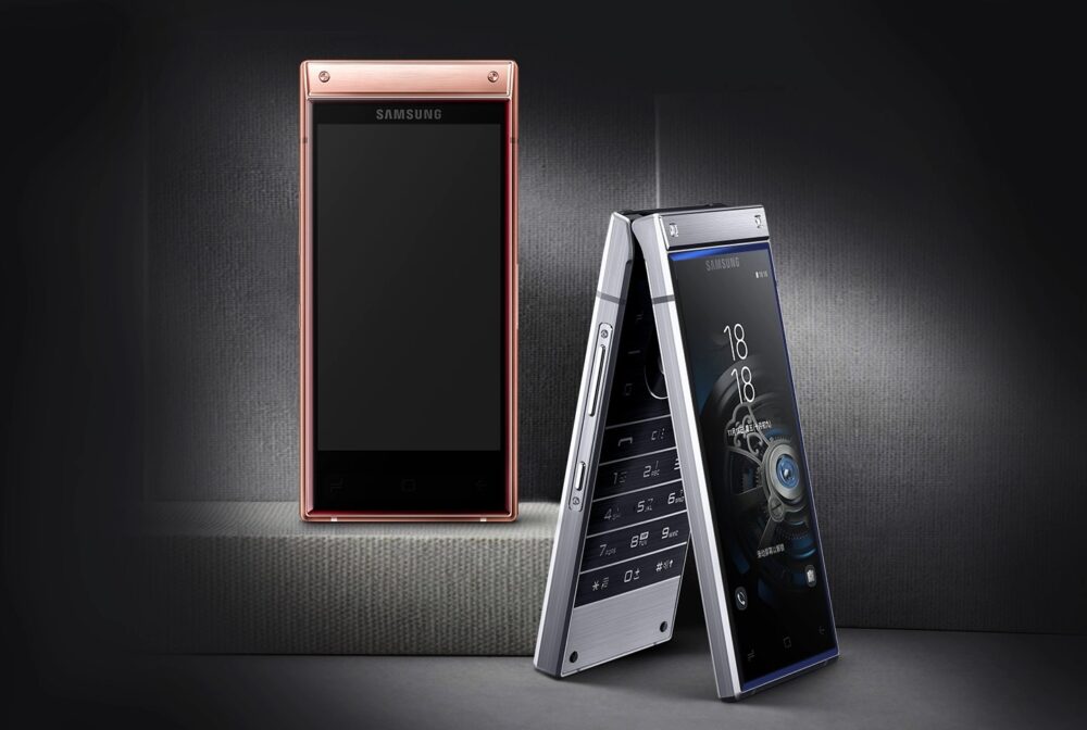 How Samsung’s luxury flip phones paved the way for the Galaxy F