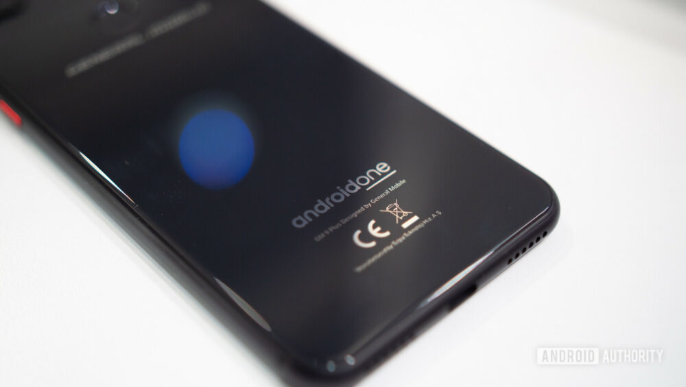 General Mobile 9 Plus hands-on: A really clean Android One phone