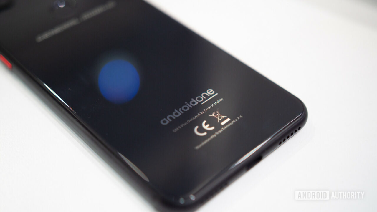 General Mobile 9 Plus hands-on: A really clean Android One phone