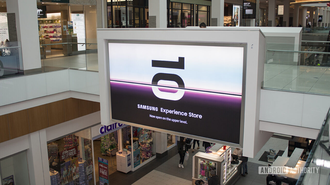 Samsung Experience Store visit: First of its kind, but it doesn't feel ...