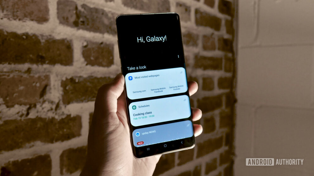 First Galaxy S10 Plus update adds Bixby button remap, Instagram Mode