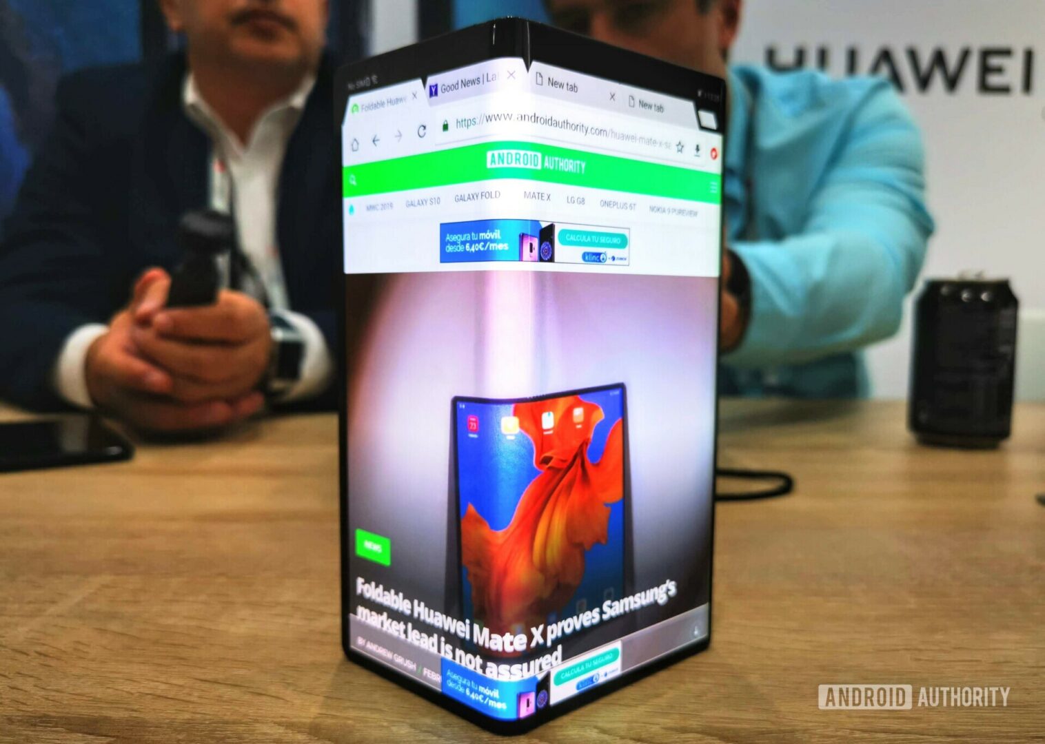 HUAWEI Mate X first look: 5G flexibility in a foldable form factor