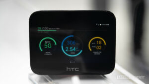 HTC 5G Hub: Ultra-powerful Android smart display and Wi-Fi hotspot