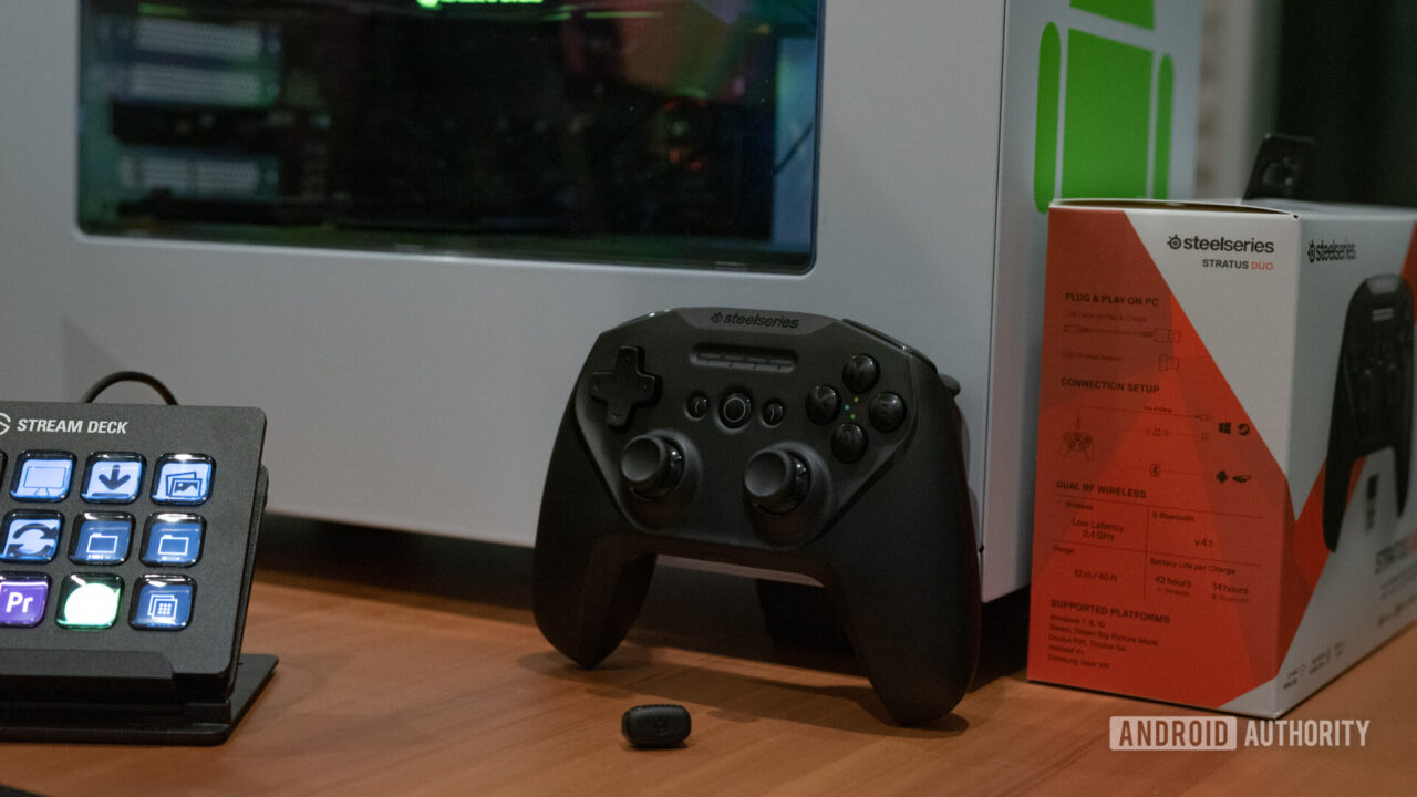 SteelSeries Stratus Duo review: The best premium mobile game controller