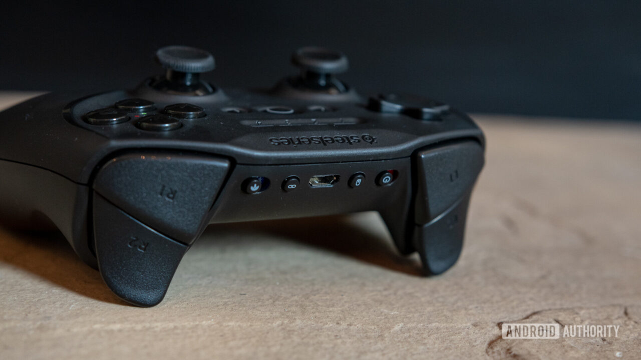 SteelSeries Stratus Duo review: The best premium mobile game controller