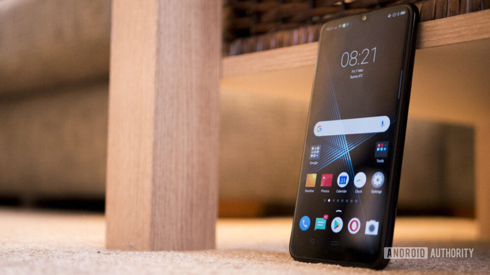 realme 3 review: Good value, reheated - Android Authority