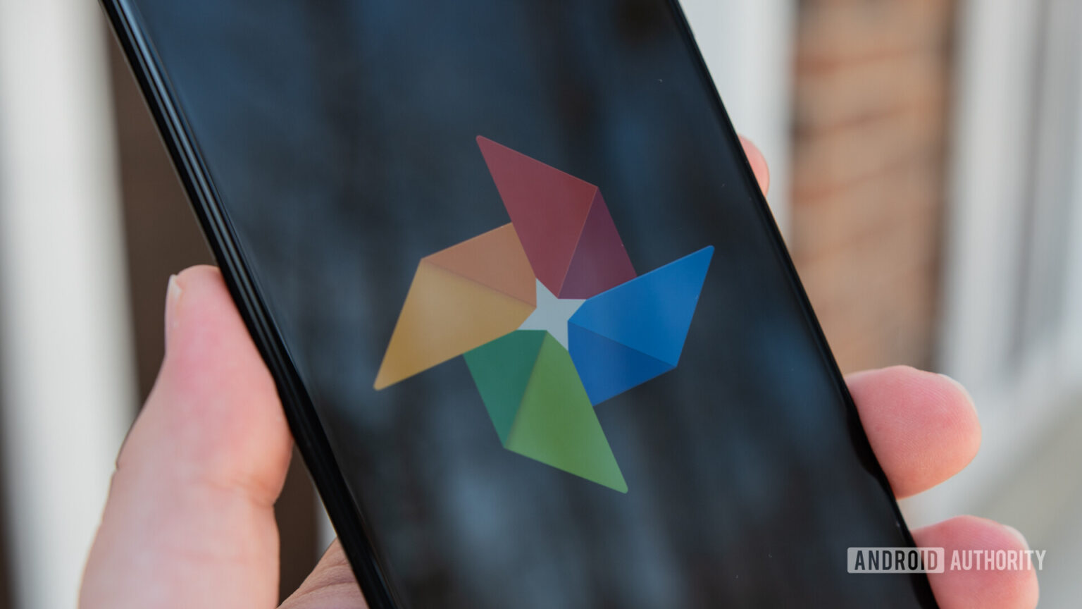 Auto-crop for documents and receipts coming to Google Photos on Android