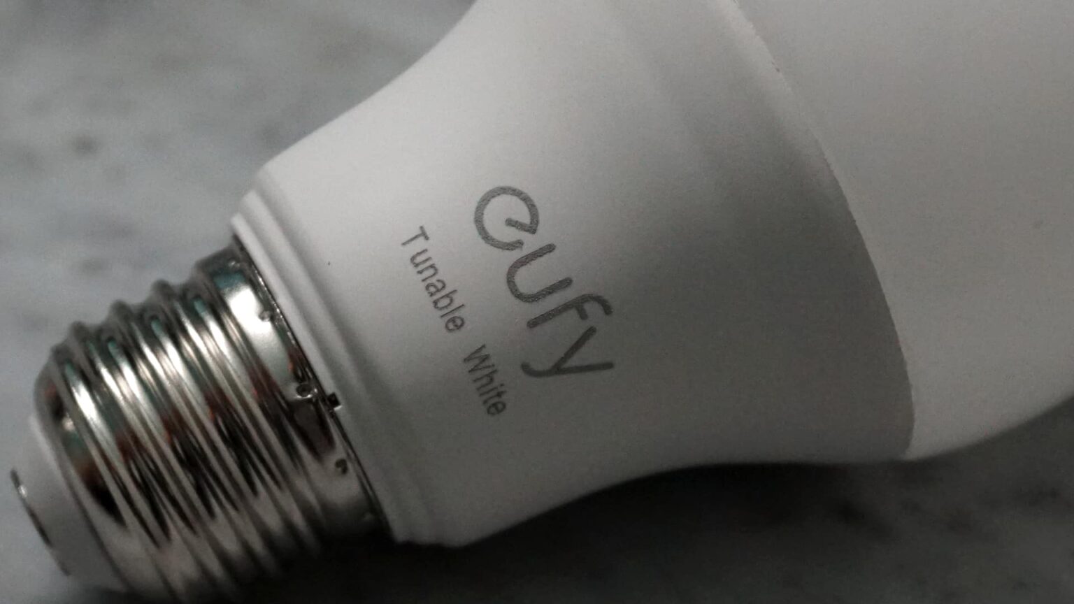 Eufy Lumos Smart Bulbs review: Tunable and dimmable smart lighting