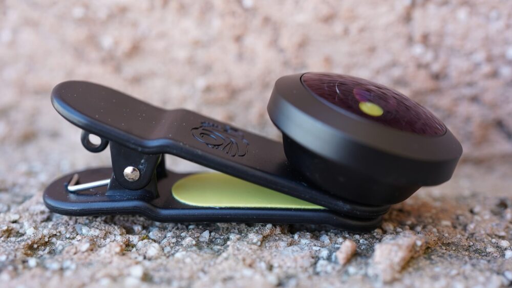 Black Eye Pro Kit G4 review: Clip-on lenses improve your phone's camera