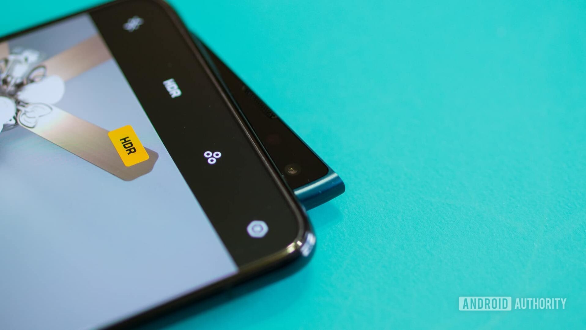 OPPO Reno's shark fin selfie camera is neat, but is a no-go for most