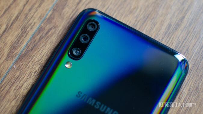 Samsung Galaxy A70 review: Quality hardware, but there's better to be ...