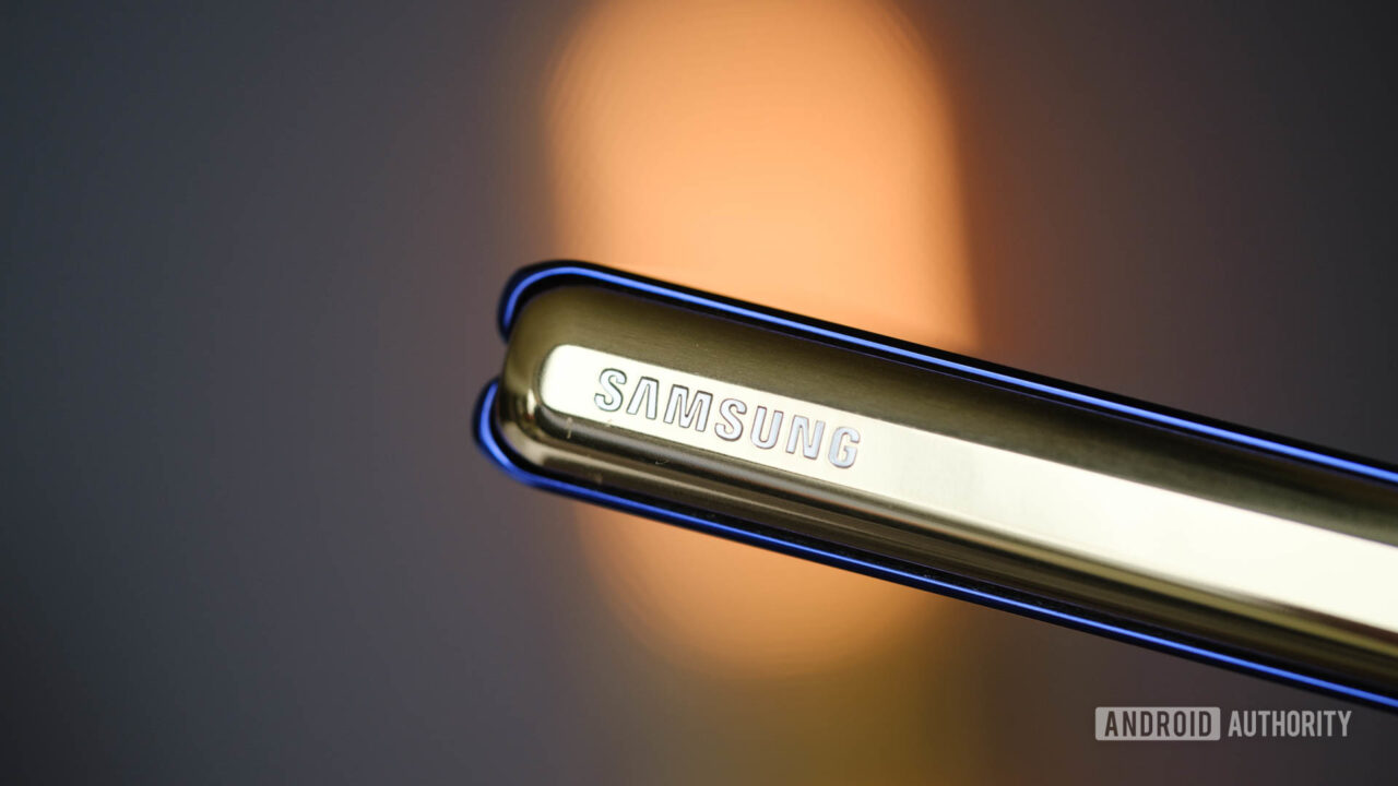 No surprise here: Galaxy Fold review units reportedly pulled as well