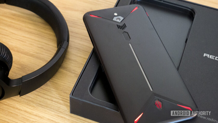 REDMAGIC 3 review: Great value in a fun phone - Android Authority