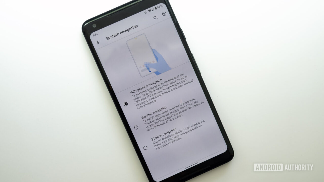 Android Q beta 3 brings back the old school 3-button navigation bar