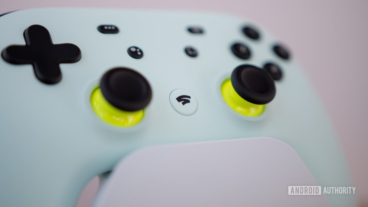 Google updates Stadia FAQ to address local multiplayer, VR support