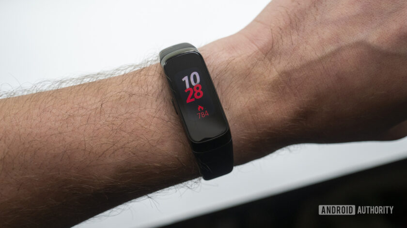This Samsung wearable could be the successor to the Galaxy Fit (Update)