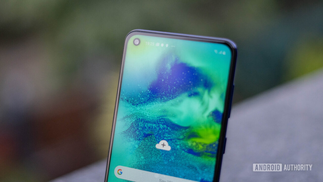 Samsung Galaxy M40 announced with triple cameras - Android Authority