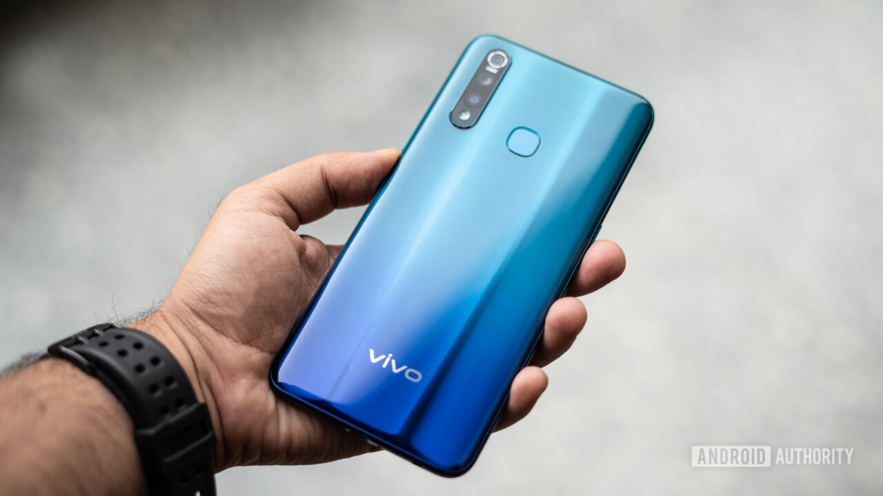 vivo Z1 Pro review: Is this vivo phone the best looking mid-ranger in ...