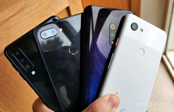 Forget flagships, mid-range phones are closing the technological gap