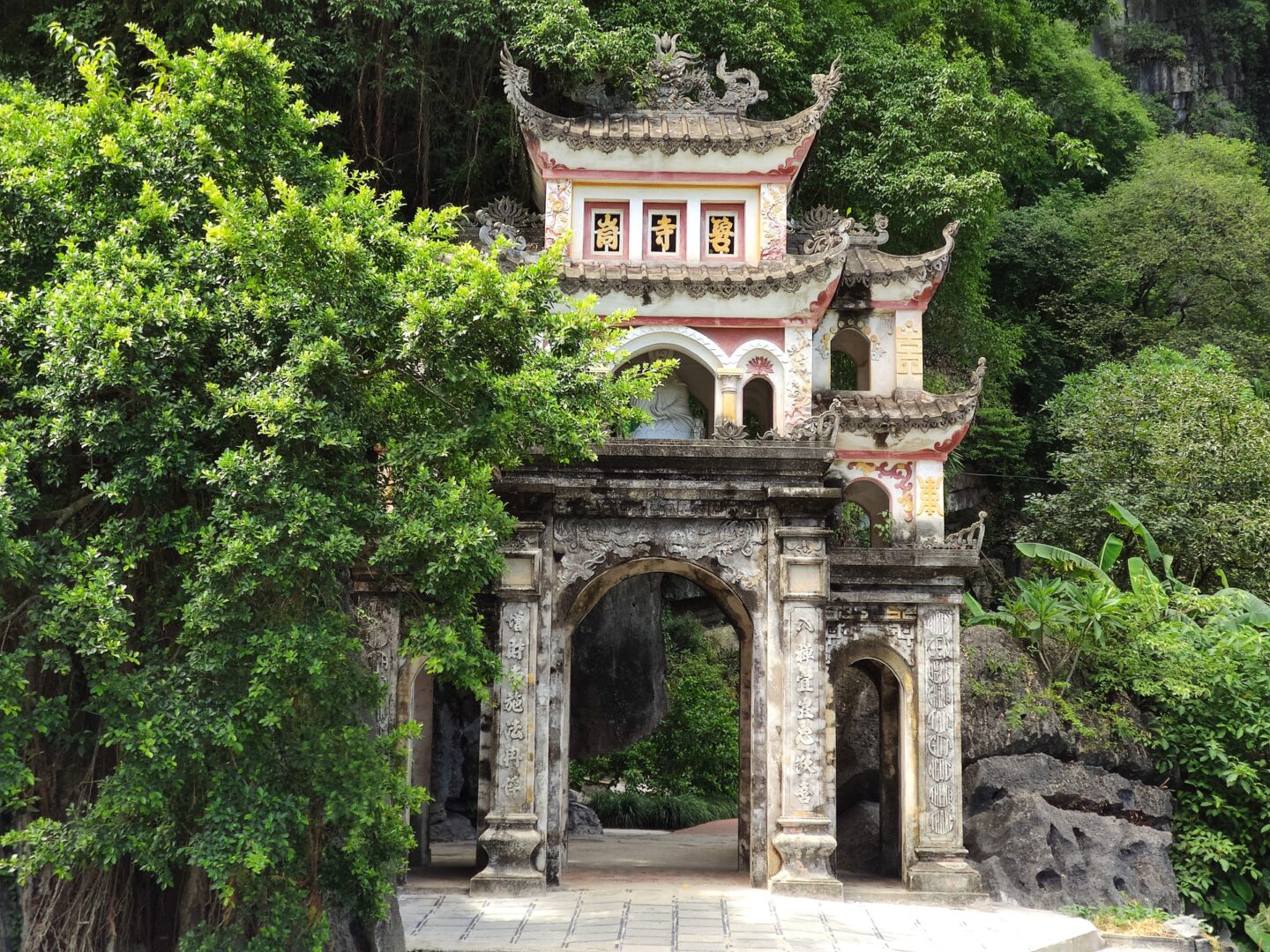 Redmi K20 review: The makings of a champion - Android Authority