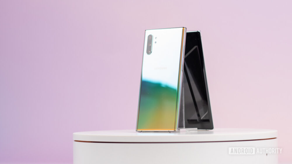 Samsung Galaxy Note 10 vs LG G8 ThinQ: Which is right for you ...