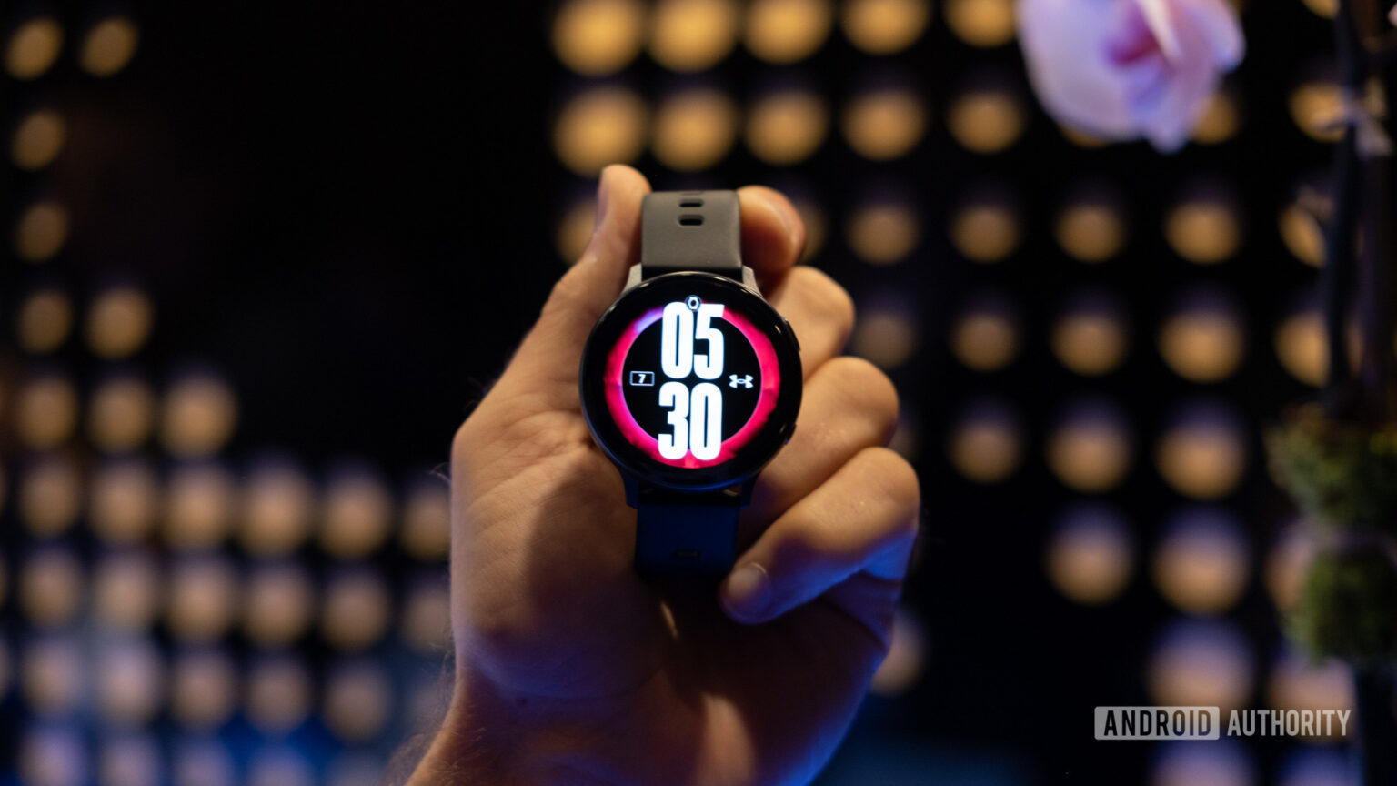 Samsung Galaxy Watch Active 2 features LTE and a touch-enabled bezel