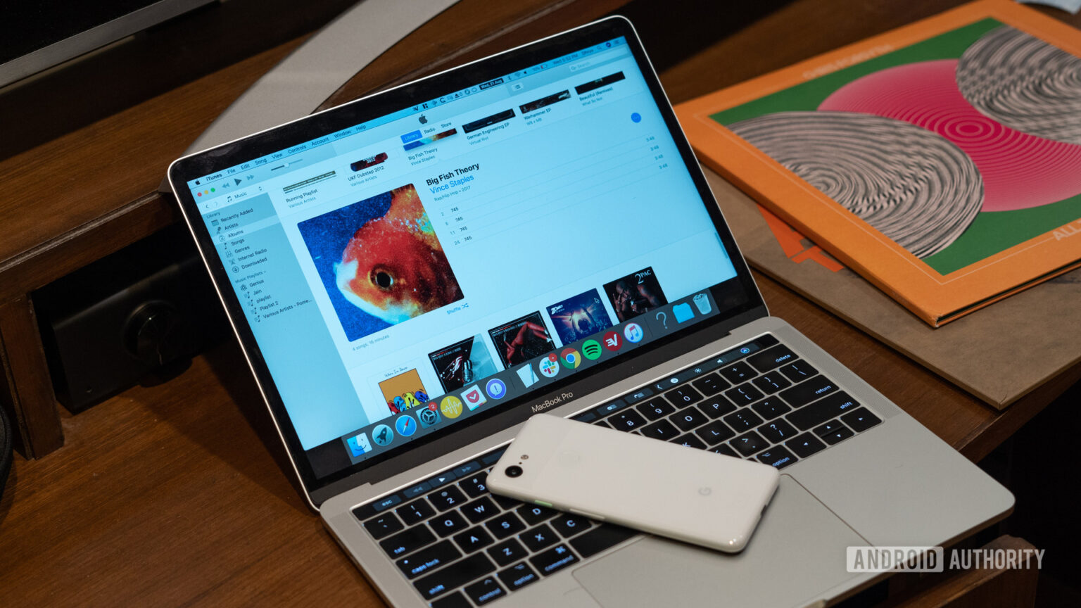 Phones at concerts: If the artist says ‘no phones,’ then put it away