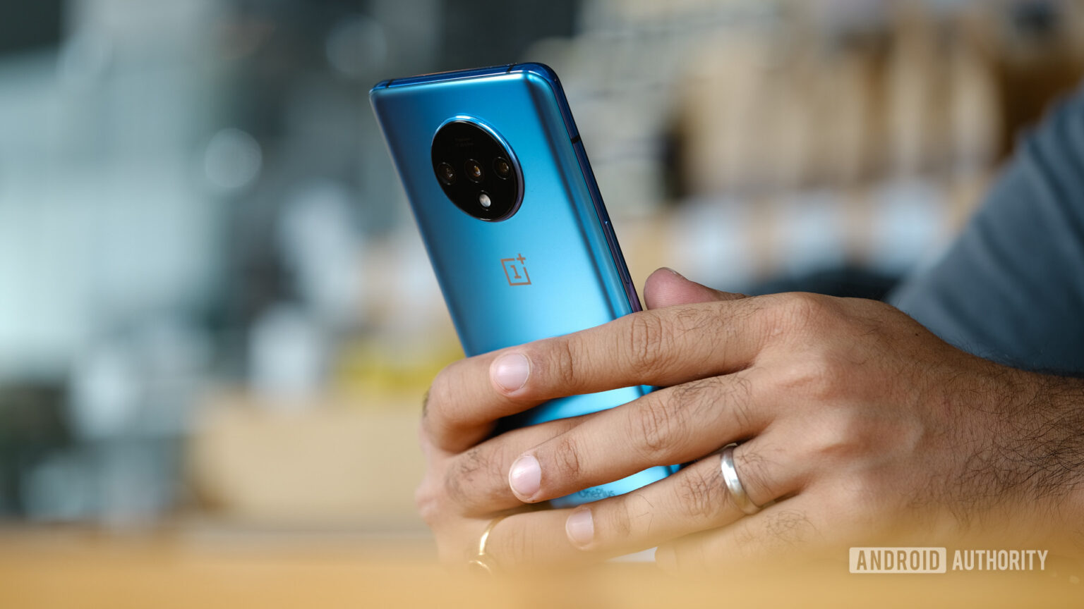 OnePlus 7, 7T series plagued with problems after Android 11 update