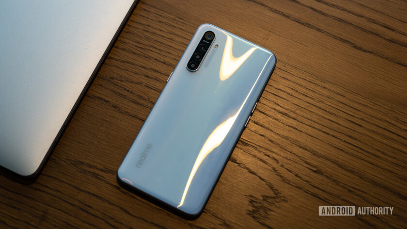 realme XT review: Xiaomi needs to be worried - Android Authority