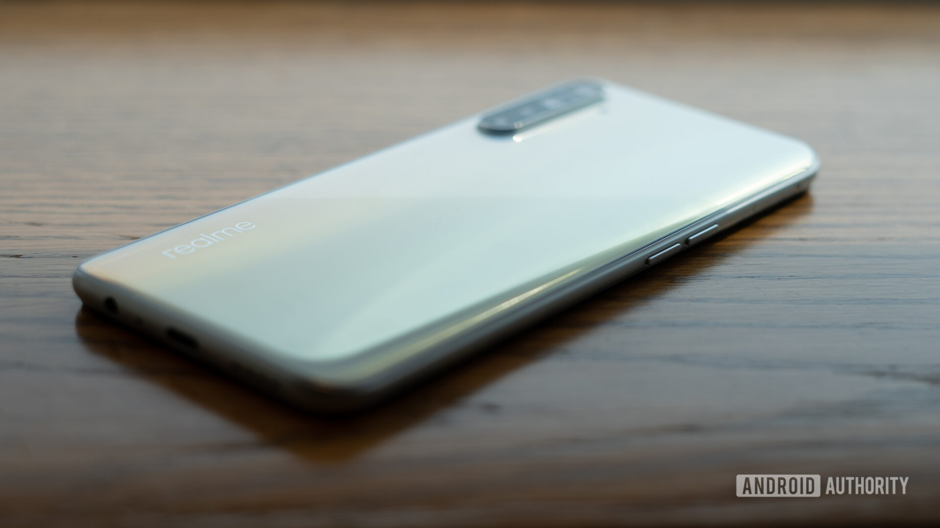 realme XT review: Xiaomi needs to be worried - Android Authority