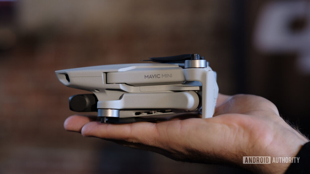 DJI Mavic Mini: The perfect starter drone (Update: Available now!)