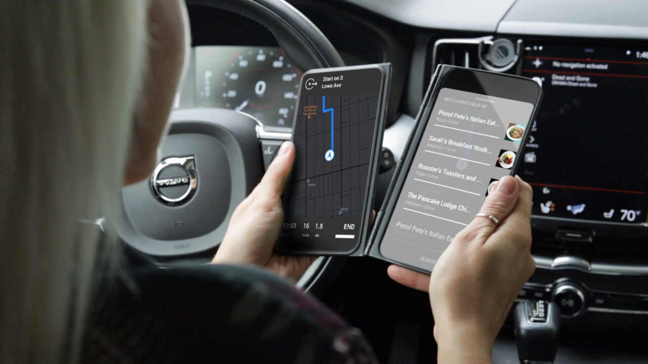 CastAway phone case will add a second screen to Android, iOS devices