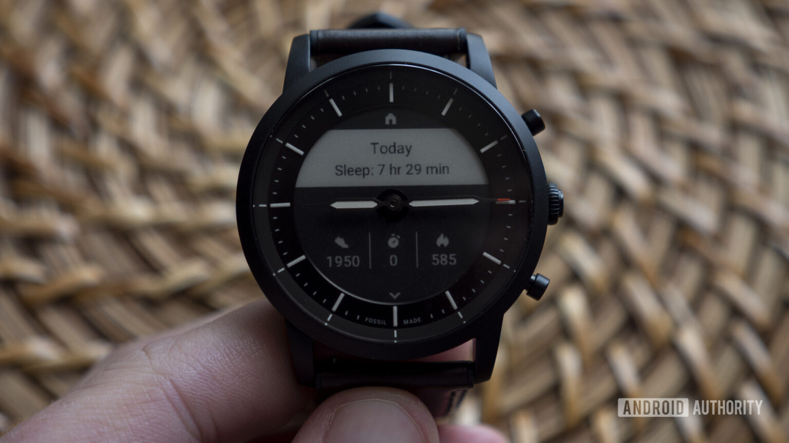 Fossil Hybrid HR review: A beautifully flawed smartwatch