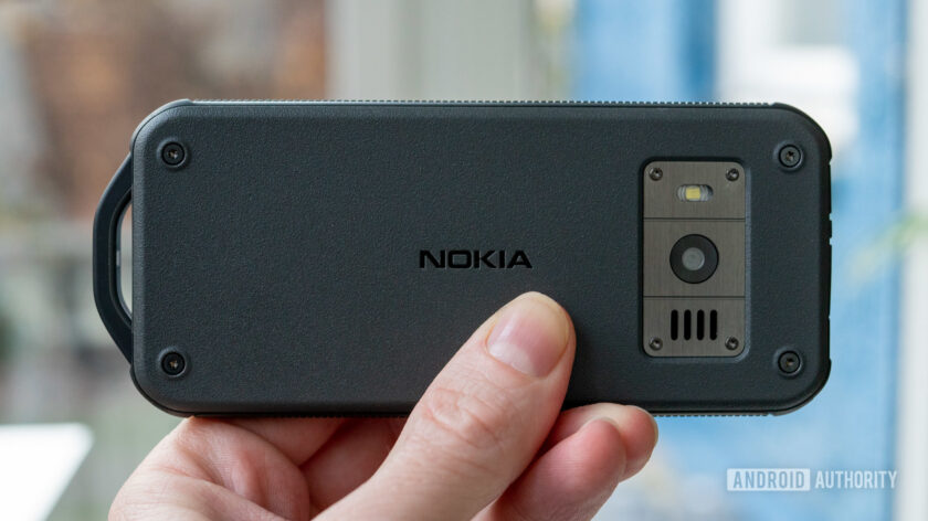Nokia 800 Tough review: The new indestructible Nokia