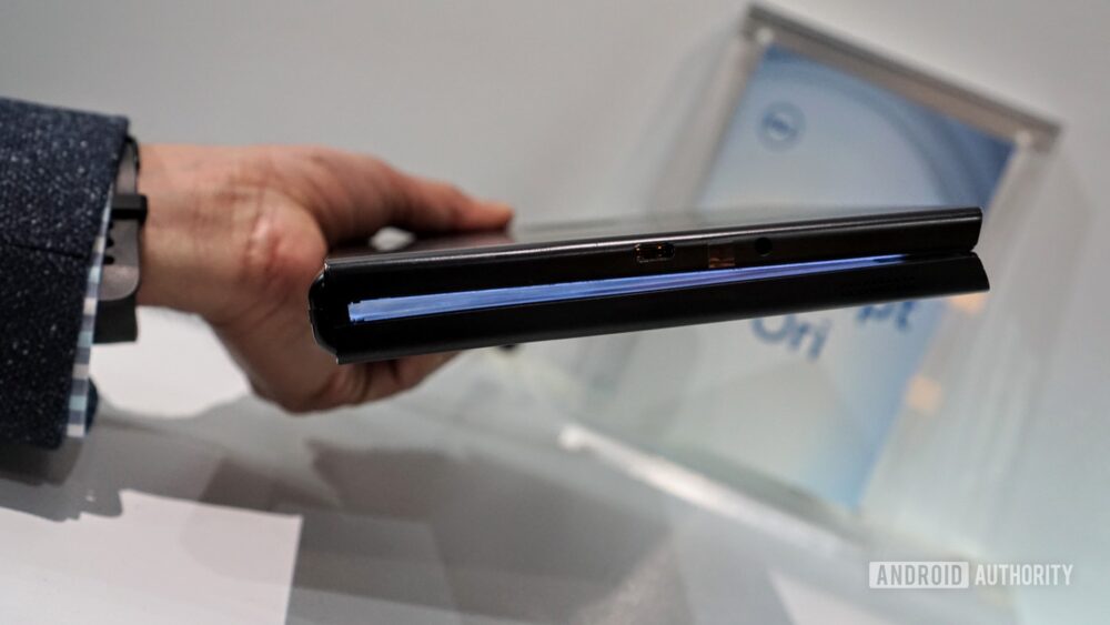 Dell shows off a foldable tablet and a dual screen laptop at CES ...