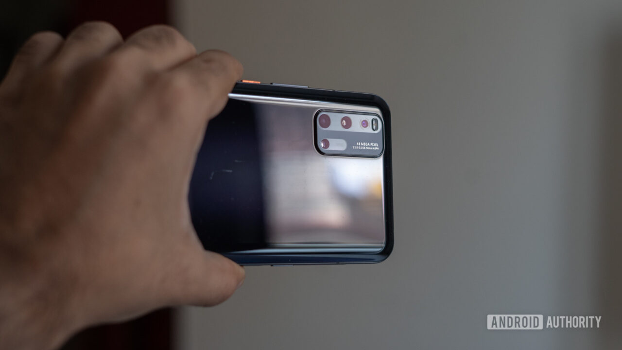 Iqoo 3 review: Not even Snapdragon 865 can make this 'affordable ...