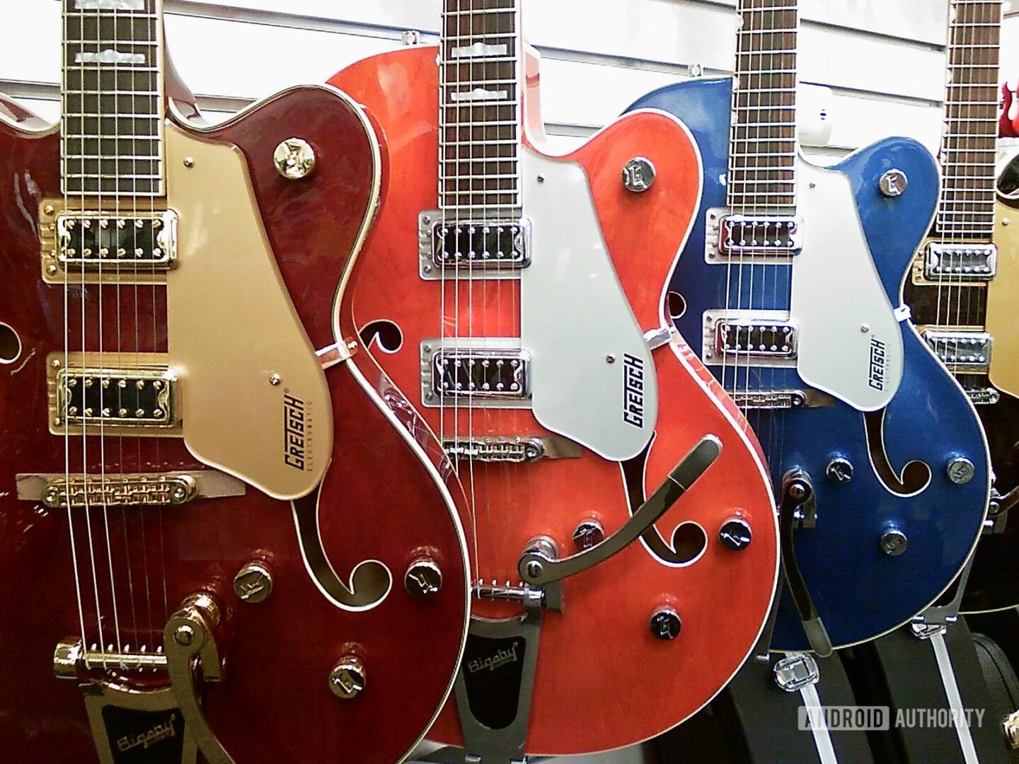 The 2006 LG Prada was the first capacitive touchscreen phone