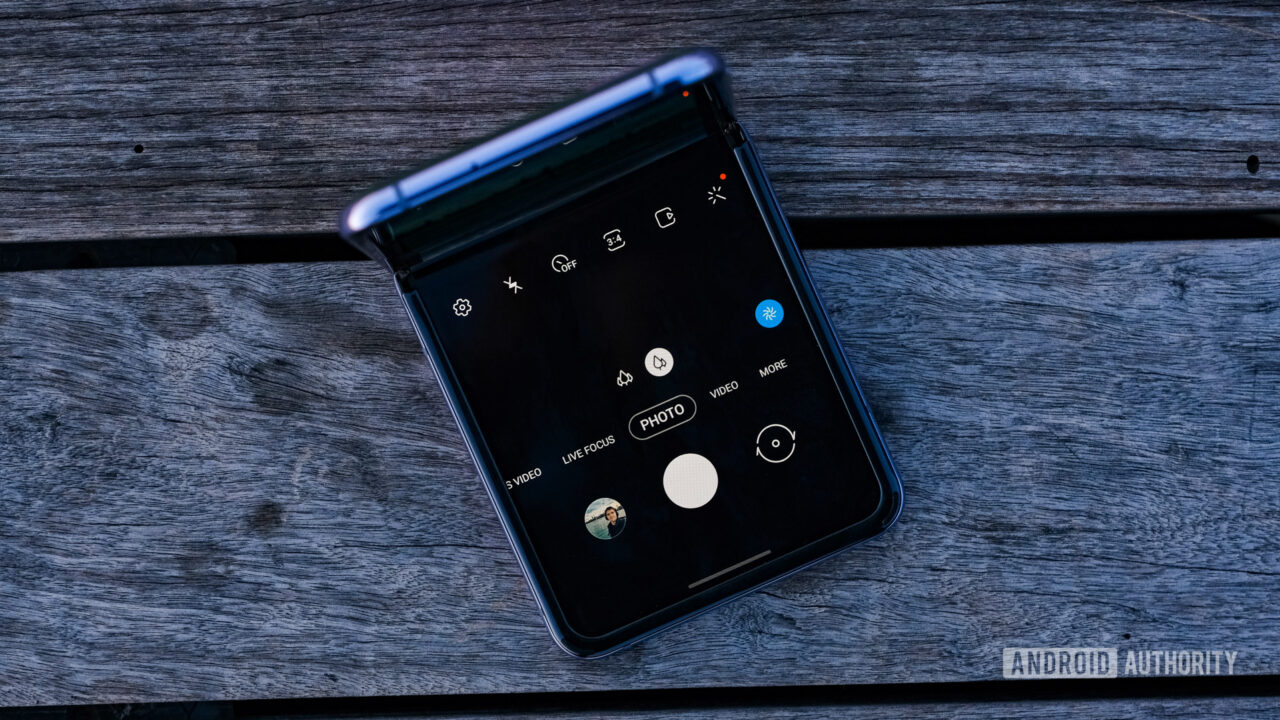 Samsung Galaxy Z Flip review: Love for all the wrong reasons