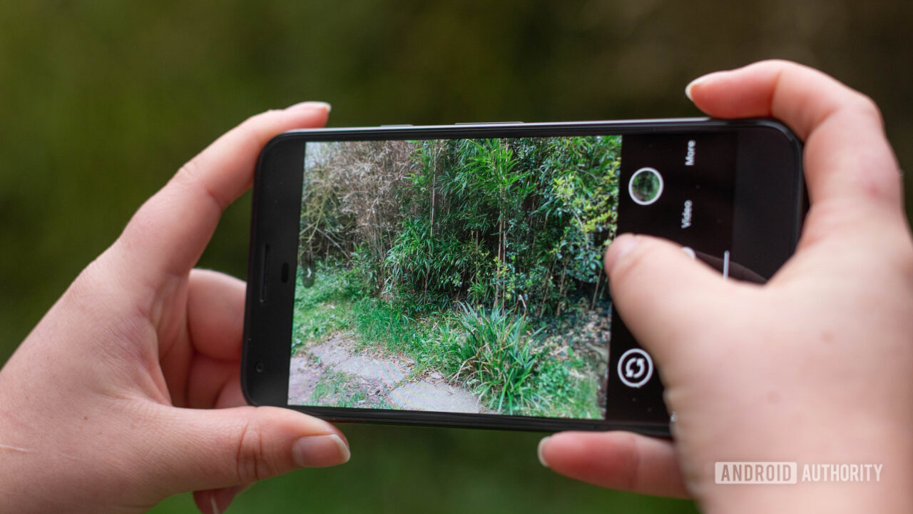 Google camera algorithms finally tweaked for PoC - Android Authority