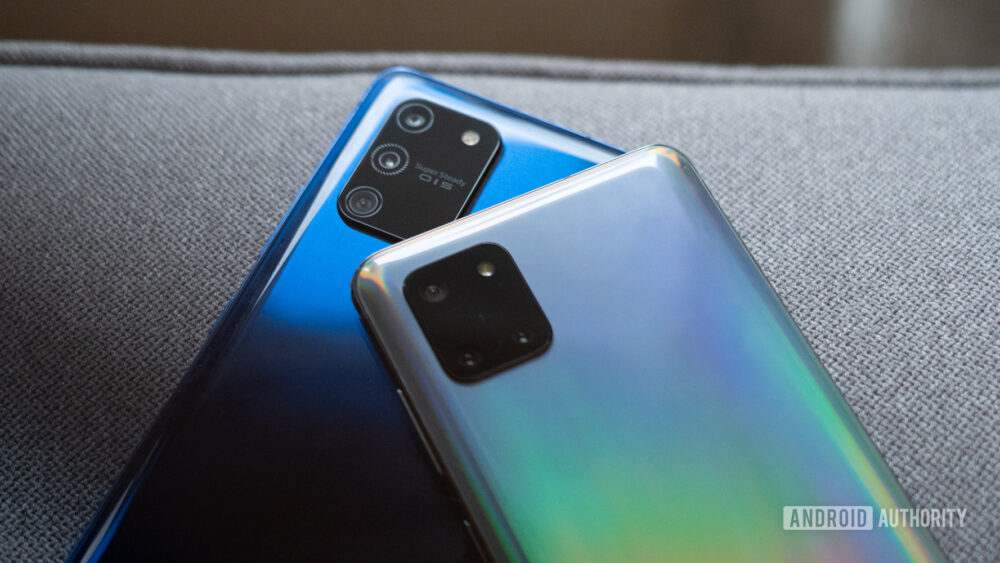 Samsung Galaxy S10 Lite vs Note 10 Lite: Pick your poison