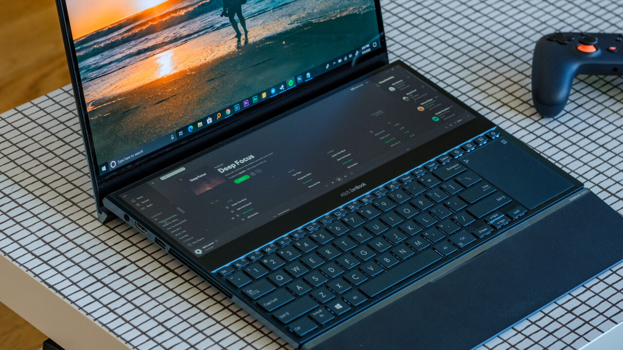 I've been using a dual-screen laptop for months, and I don't want to go ...