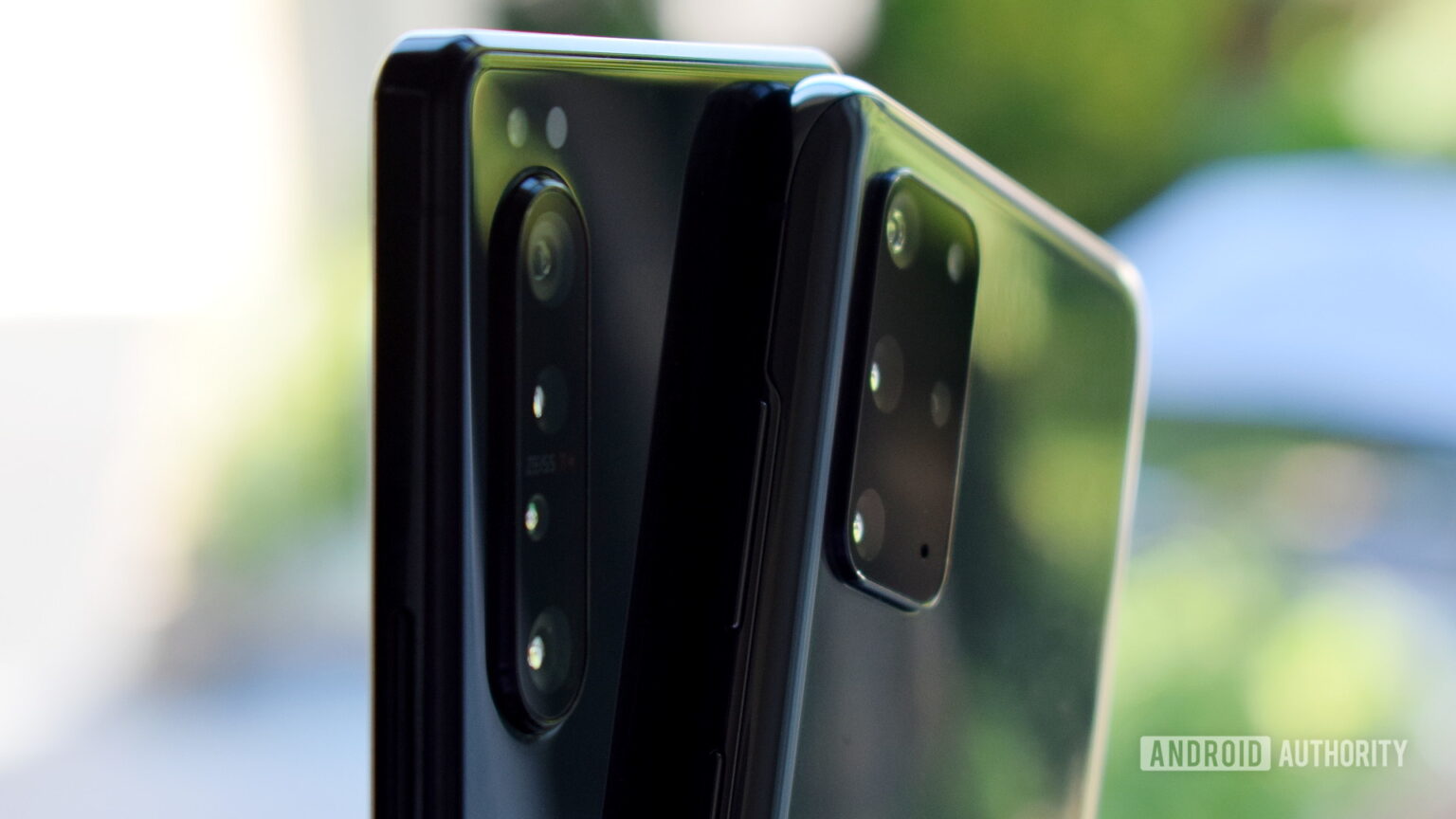 Samsung Galaxy S20 Plus vs Sony Xperia 1 II: Camera shootout