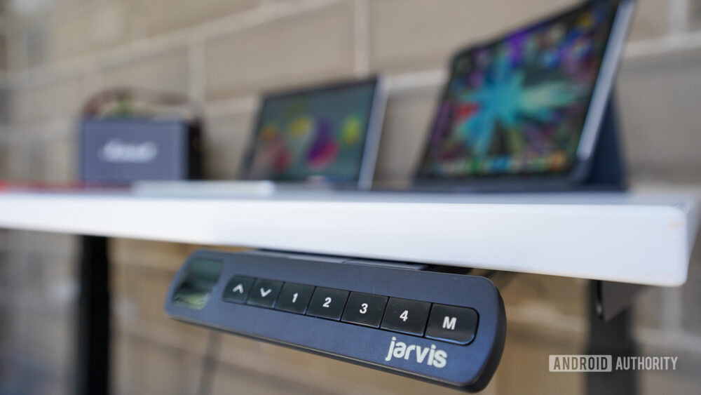 Fully Jarvis standing desk review: A motorized bruiser